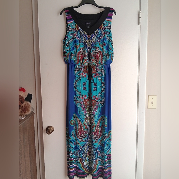 Soho Apparel | Dresses | Soho Apparel Vibrant Blue And Black Paisley ...